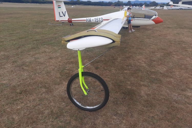 Gliders and parts for sale | Oh My Glider OhMyGlider | The marketplace ...